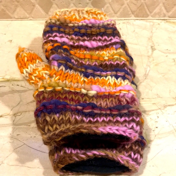 Hand Crafted | Accessories | Nwt Handcrafted Knit Mitten Set Mukticolor ...